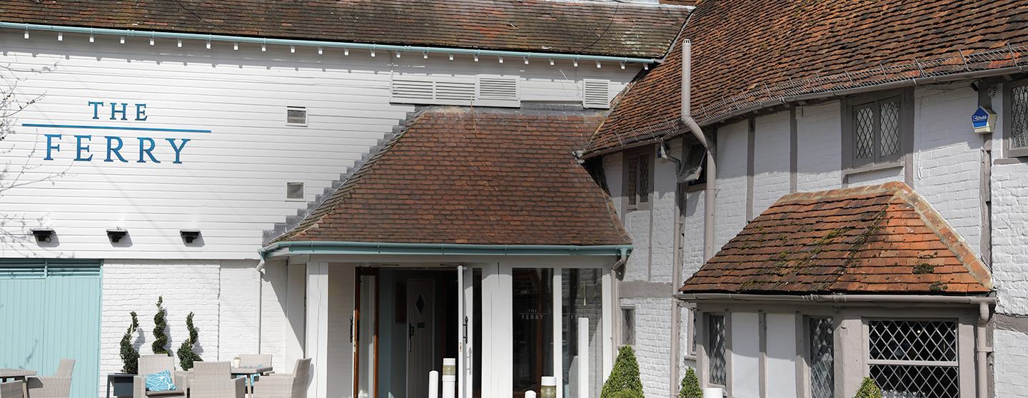 The Ferry Pub & Restaurant in Cookham, Berkshire